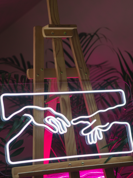 NEON UNDERGROUND – Stunning Custom LED Neon Signs and Wall Art