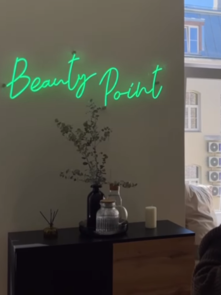 NEON UNDERGROUND – Stunning Custom LED Neon Signs and Wall Art